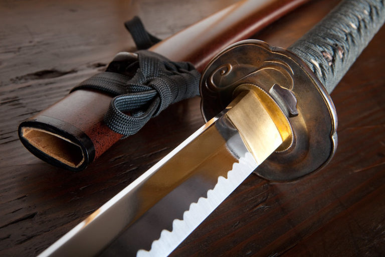 Know More about Traditional Japanese Weapons | KCP International