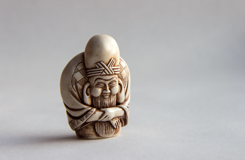 The Intricate and Practical Inrō and Netsuke | KCP International