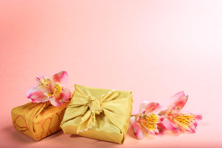 The Tradition of Gift Giving in Japan | KCP International Language School