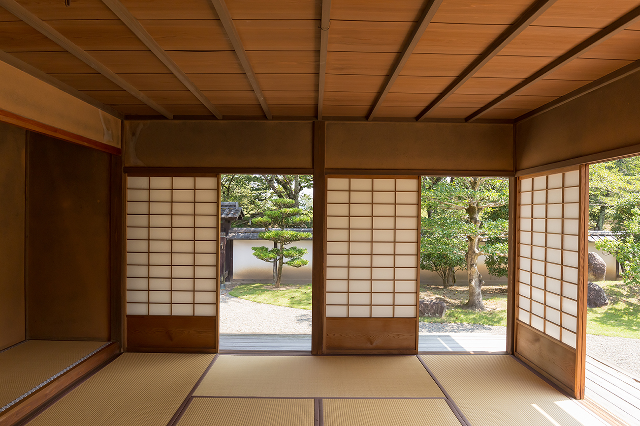 Traditional Japanese-Style Rooms: Washitsu | KCP International